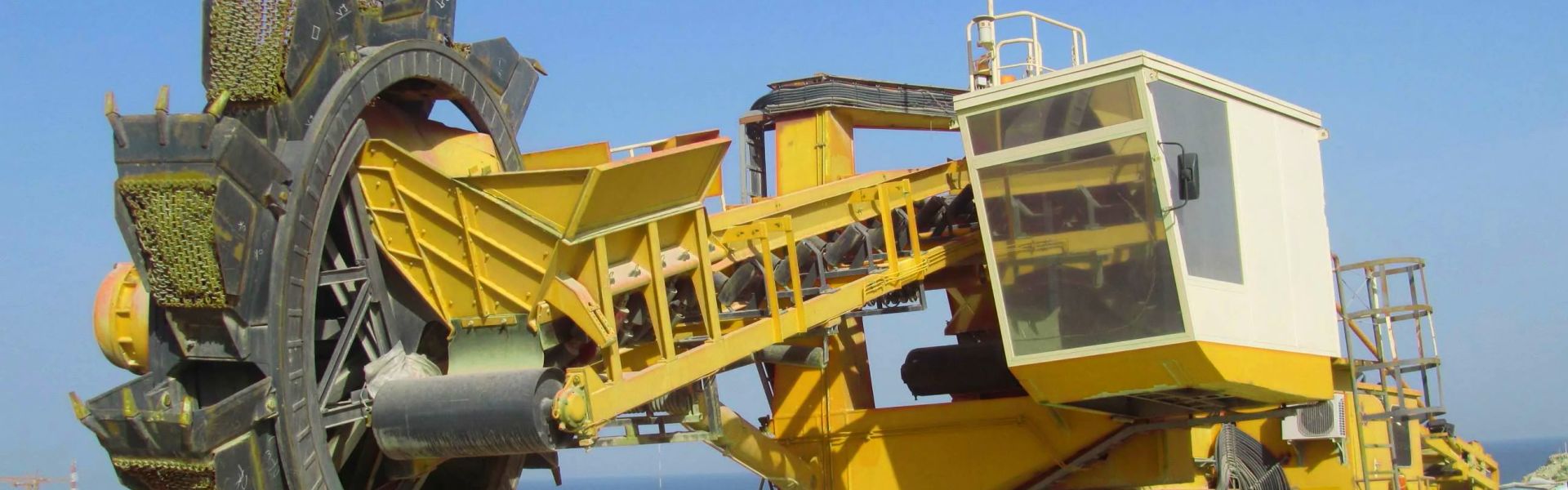 Tracked Bucket Wheel Reclaimer | SKE Industries