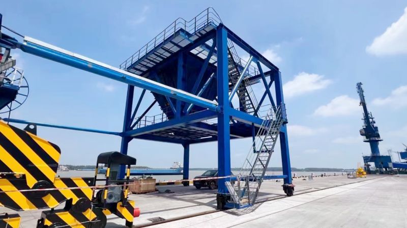 Mobile Hopper Feeder With Conveyor Belt - SKE Industries