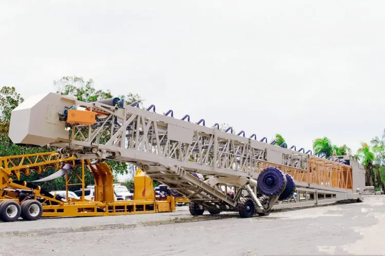 Stacker Conveyor: Tracked & Radial Stacker, Telestacker - SKE Industries