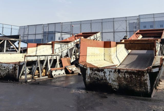 Truck Unloader | Fixed Bulk Reception Feeders | SKE Industries