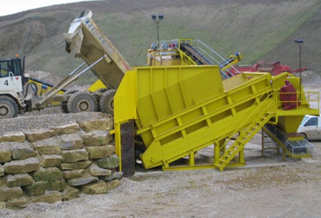 Truck Unloader | Fixed Bulk Reception Feeders - SKE Industries