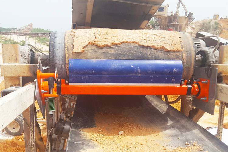 Conveyor Belt Cleaner & Belt Scraper System | SKE Industries