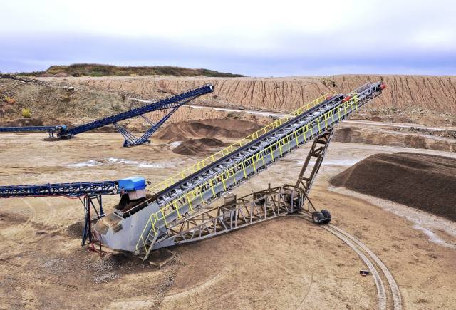 Fixed Radial Telescopic Stacker | Stacking Conveyor - SKE Industries