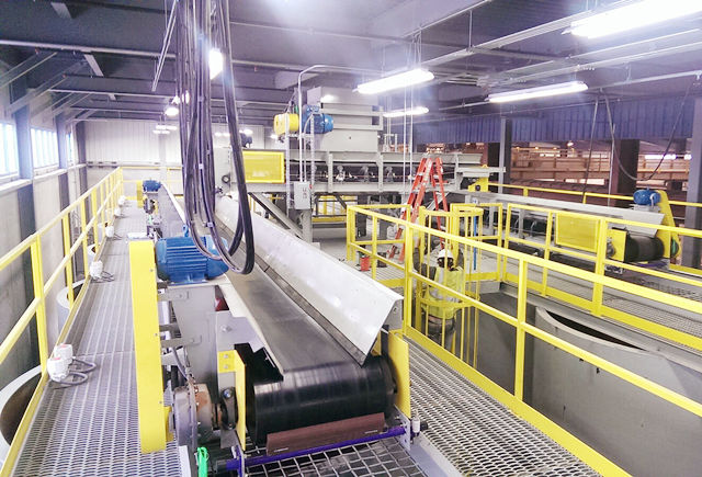 Reversible Shuttle Belt Conveyor | SKE Industries