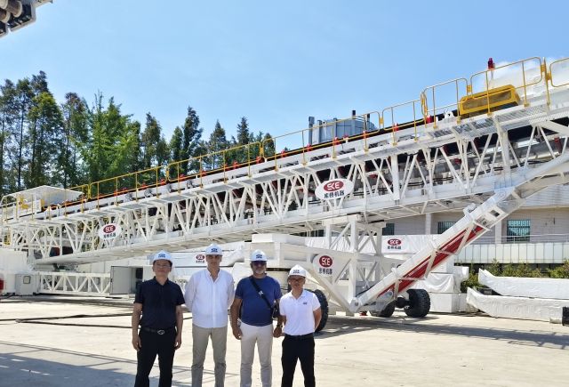 All Wheel Travel Ship Loader | SKE Industries