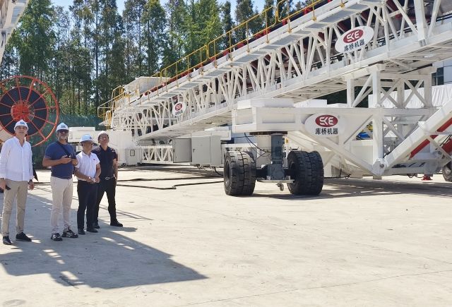 All Wheel Travel Ship Loader | SKE Industries