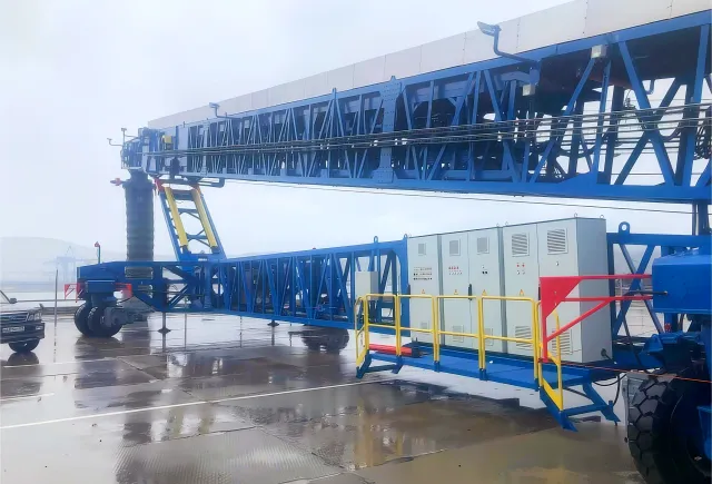 All Wheel Travel Ship Loader - SKE Industries