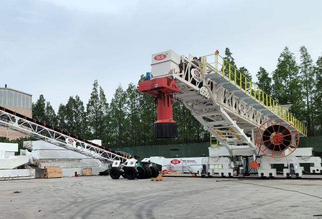 Rail-mounted Ship Loader | SKE Industries