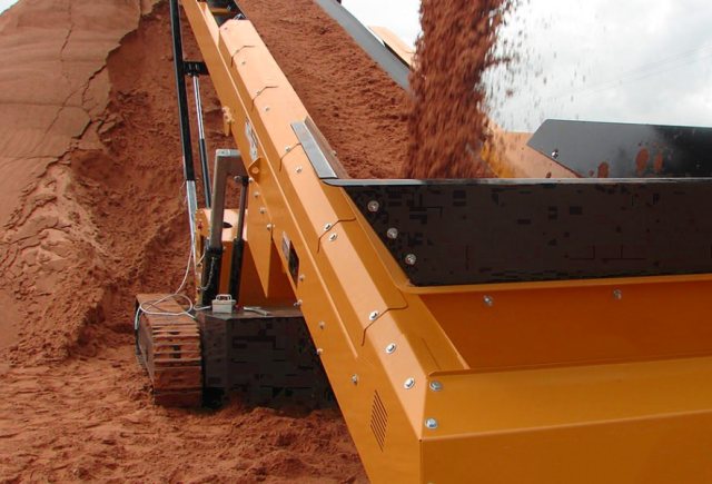 KTB Series Tracked Conveyor | SKE Industries