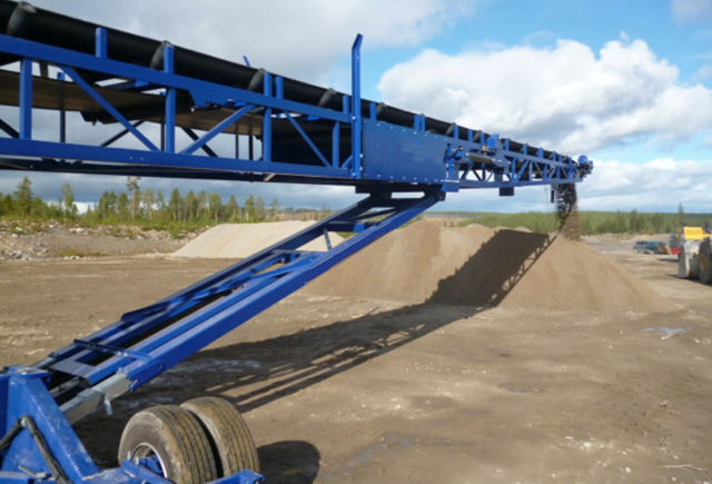 KTR Tracked Radial Stacker - SKE Industries