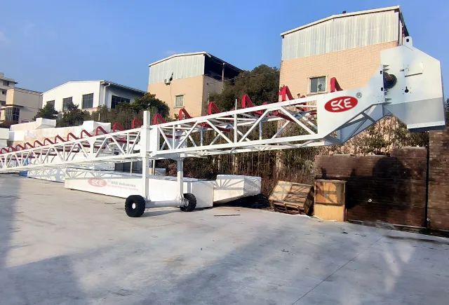 Grasshopper Conveyor | Jump Conveyor | Transfer Conveyor | SKE Industries